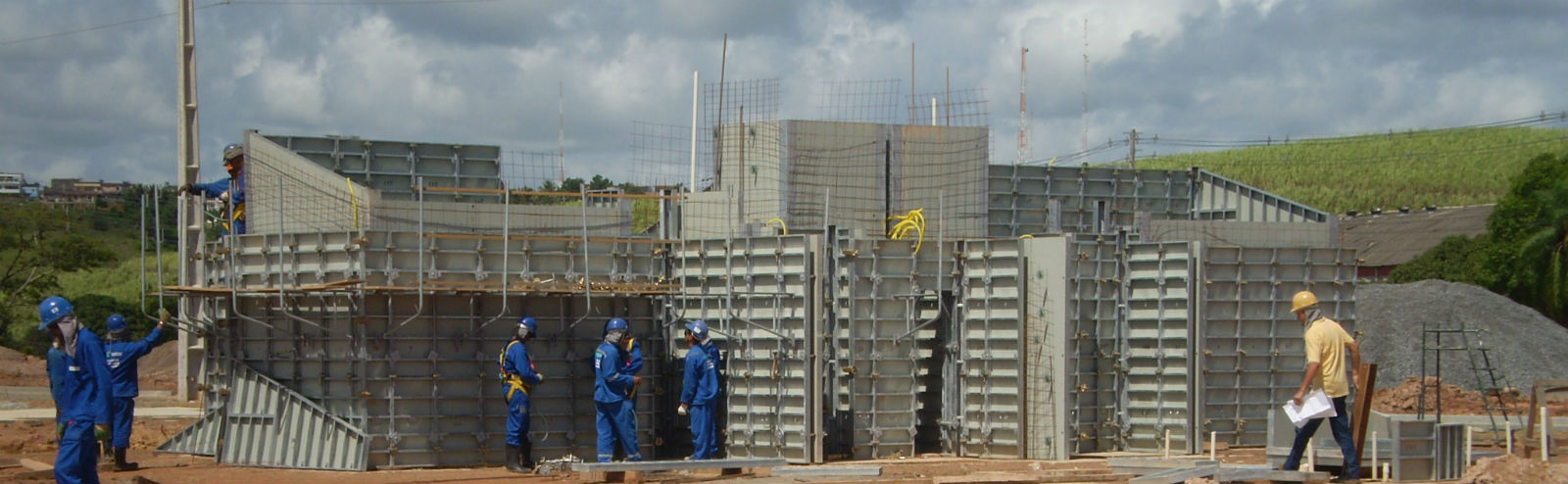 Formas Metalicas de Paredes e Lajes para Casas de Concreto sbg - BKS